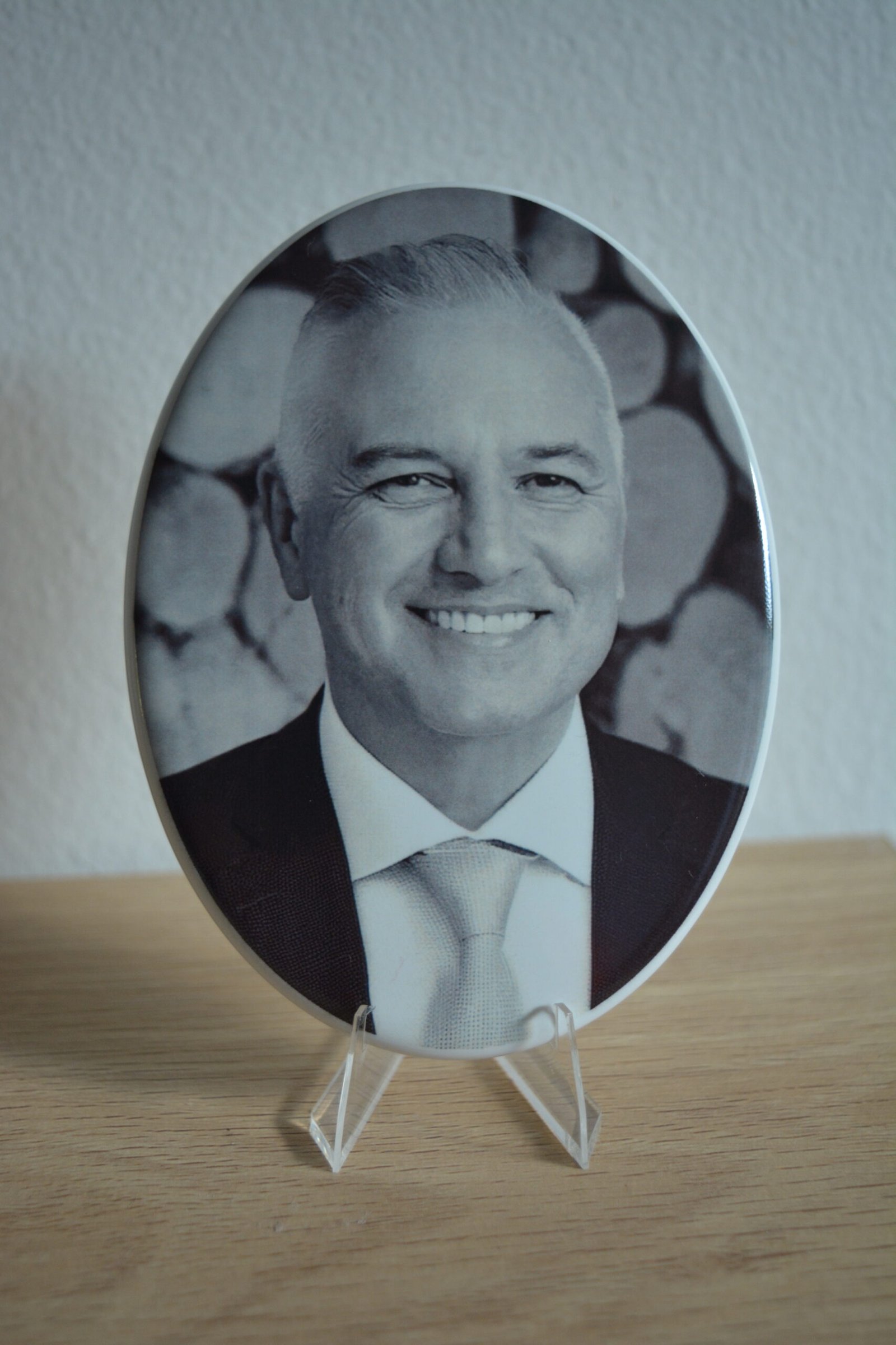 Ceramic Photos Memorials & Headstones | Roma Photo Ceramics